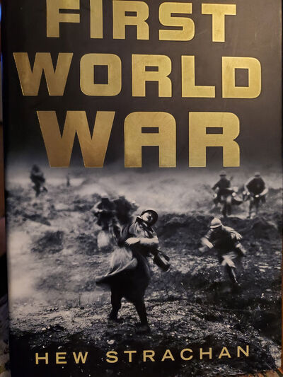 The First World War - Hew Strachan - (ISBN: 9780670032952) | De Slegte