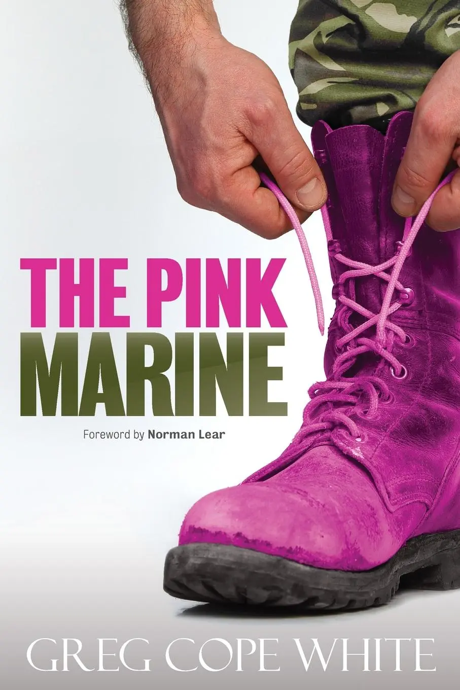 The Pink Marine - Greg Cope White - (ISBN: 9780997285710) | De Slegte